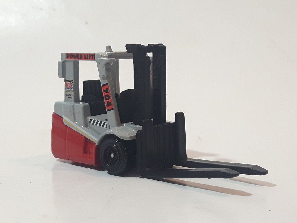 2009 Matchbox Power Lift 2000 Fork Lift Red and Grey Die Cast Toy Car ...