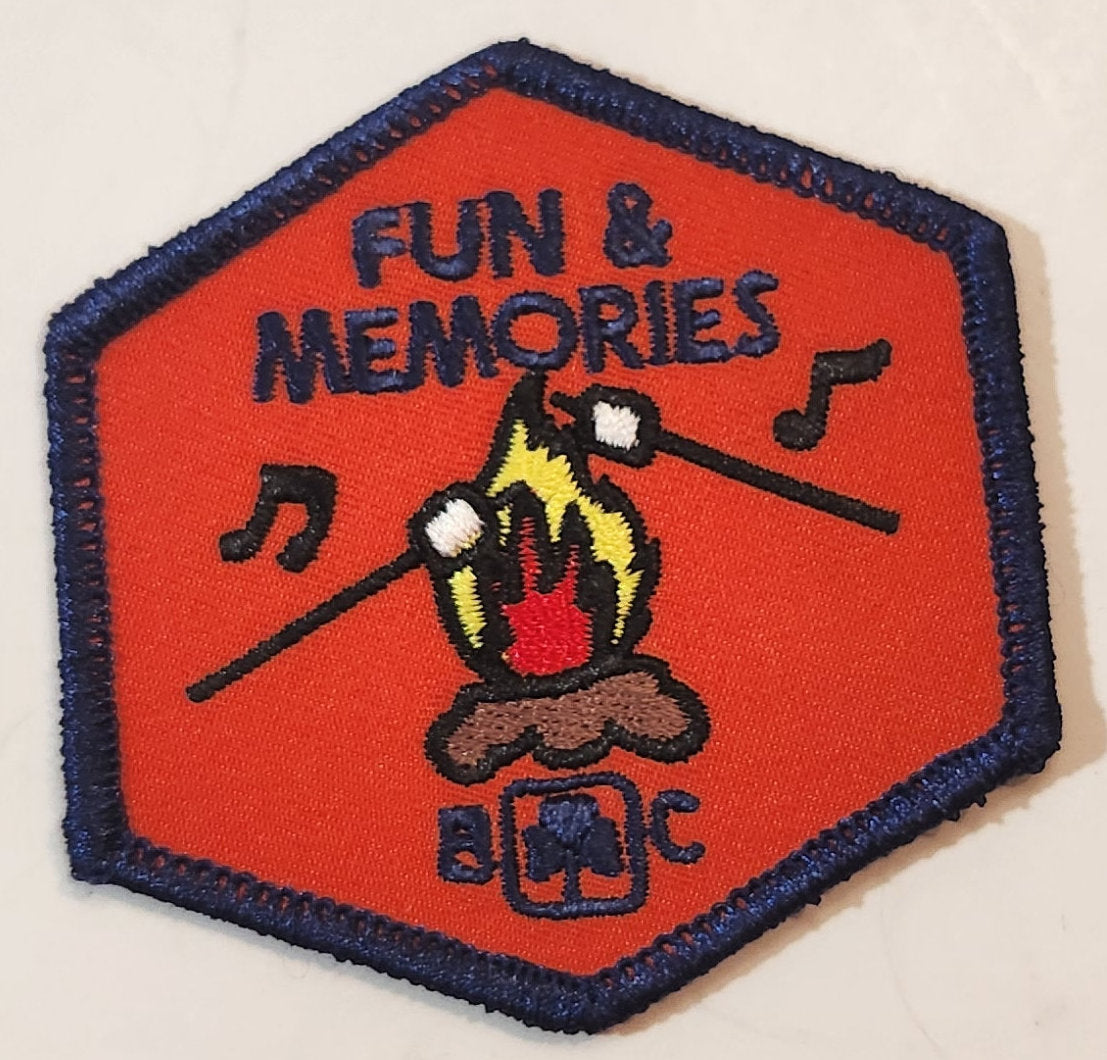 Girl Guides Fun & Memories 2 1/2" x 2 1/2" Embroidered Fabric Patch Ba ...