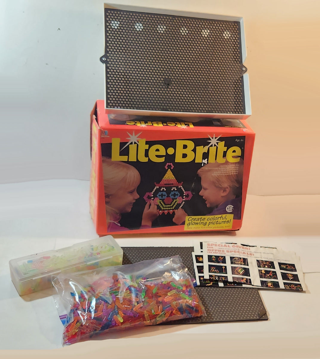 Vintage 1994 Milton Bradly Lite Brite Model No. C4780 LR24153 110V 25W ...
