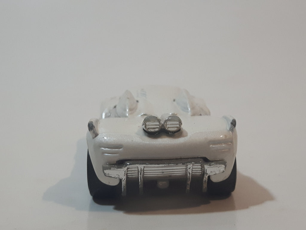 2002 Hot Wheels Crash Curve Maelstrom White Die Cast Toy Car Vehicle ...