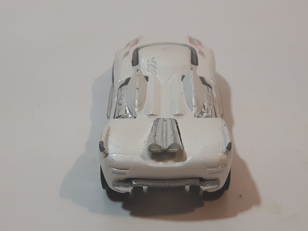 2002 Hot Wheels Crash Curve Maelstrom White Die Cast Toy Car Vehicle ...