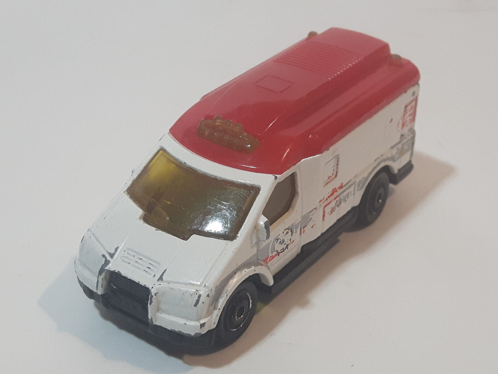 2014 Matchbox Rescue Duty Ambulance White and Red Die Cast Toy Car Veh ...