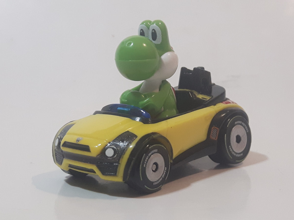 2020 Hot Wheels Nintendo Mario Kart Yoshi Yellow Die Cast Toy Car Vehi ...