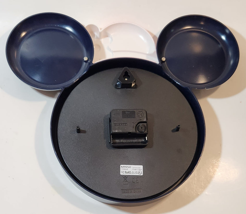 Miniso Disney Minnie Mouse Wall Clock with Glove Hands – Treasure ...