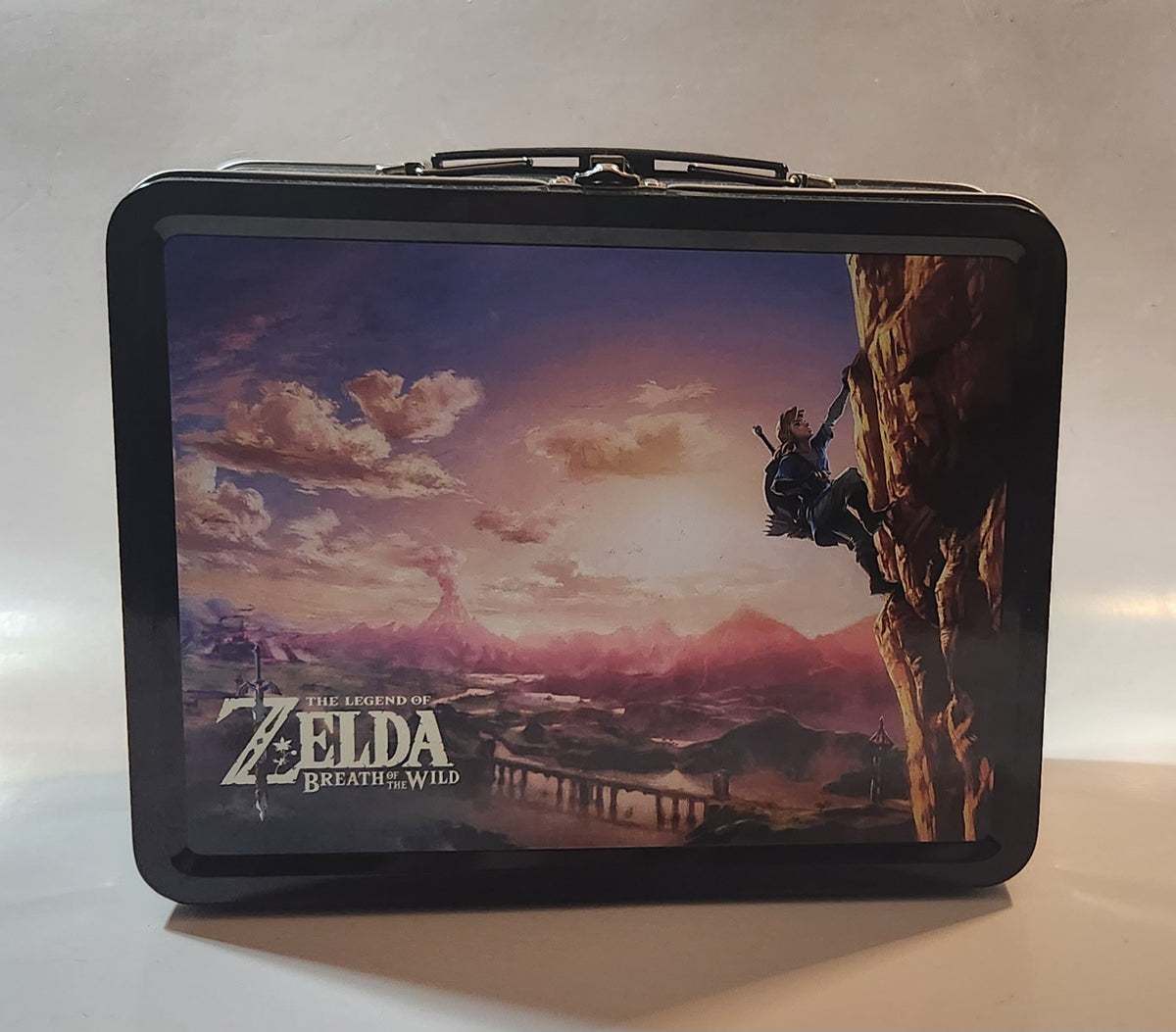 The Legend of Zelda Breath Of The Wild Tin Metal Lunch Box – Treasure ...