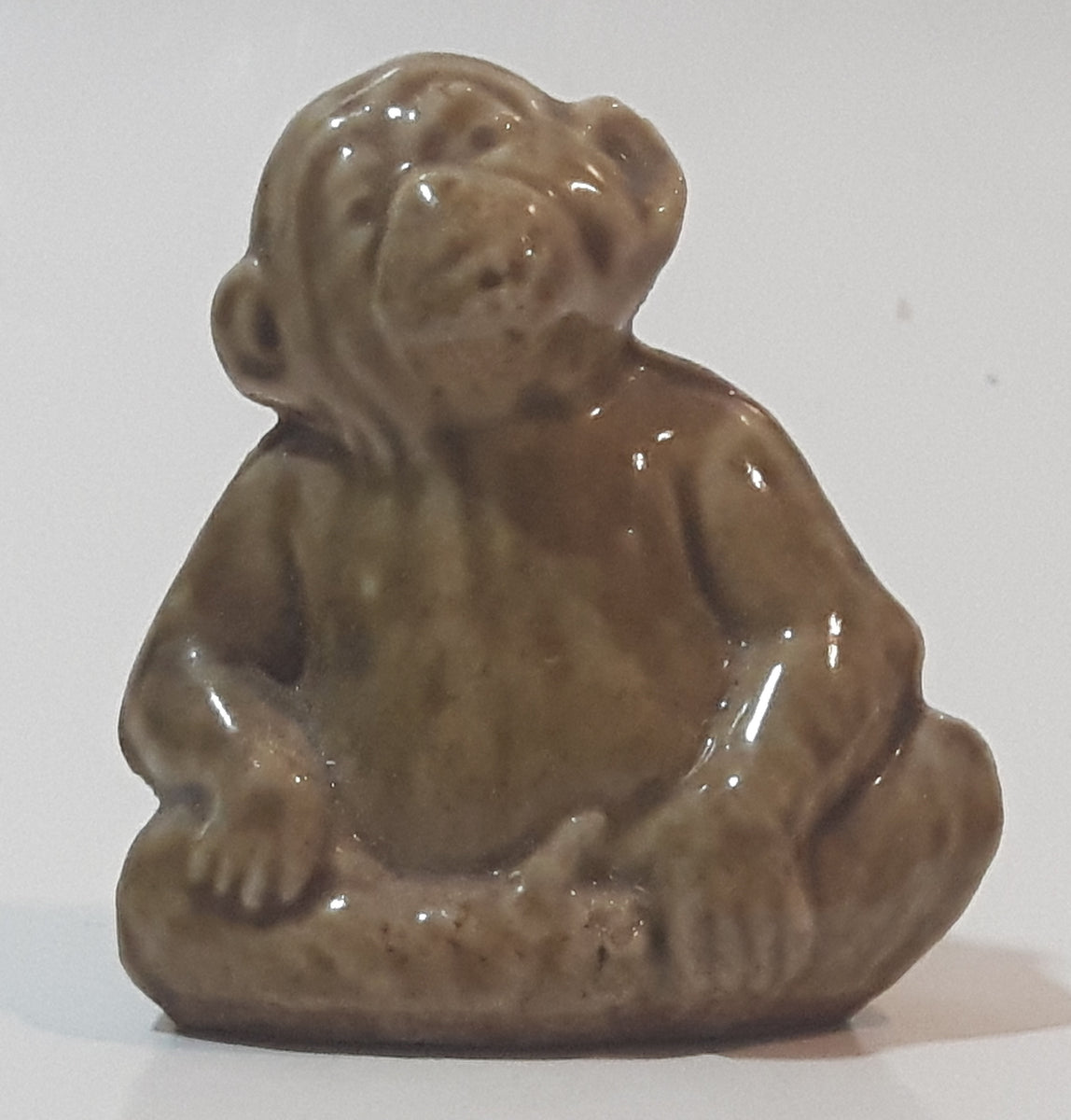 Red Rose Tea Chimpanzee Monkey Wade England Figurine – Treasure Valley ...