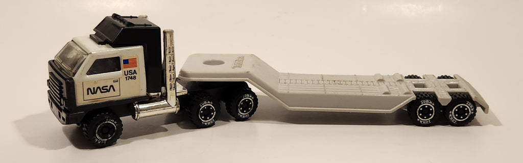 1989 Tonka NASA USA 1748 Semi Tractor and Trailer Pressed Steel Toy Ca ...