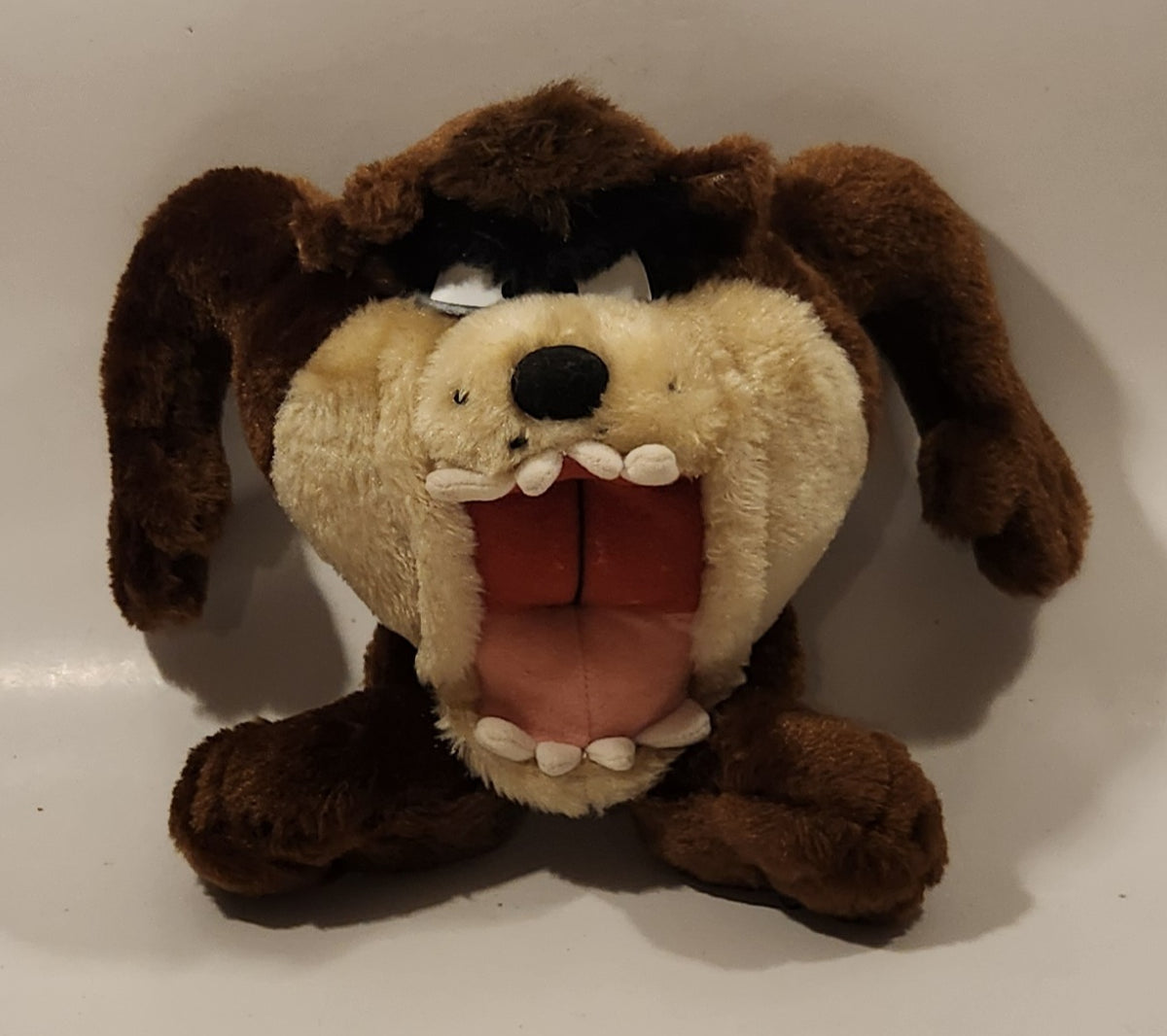 1994 Warner Bros. Looney Tunes Taz Tasmanian Devil 9 1/2" Tall Toy Stu ...
