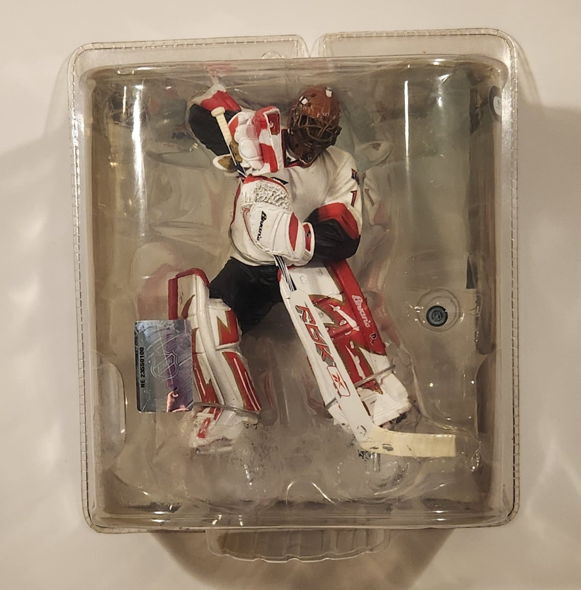 2008 McFarlane Toys NHL Ray Emery Ottawa Senators 5 1/2" Toy Figure Ne ...