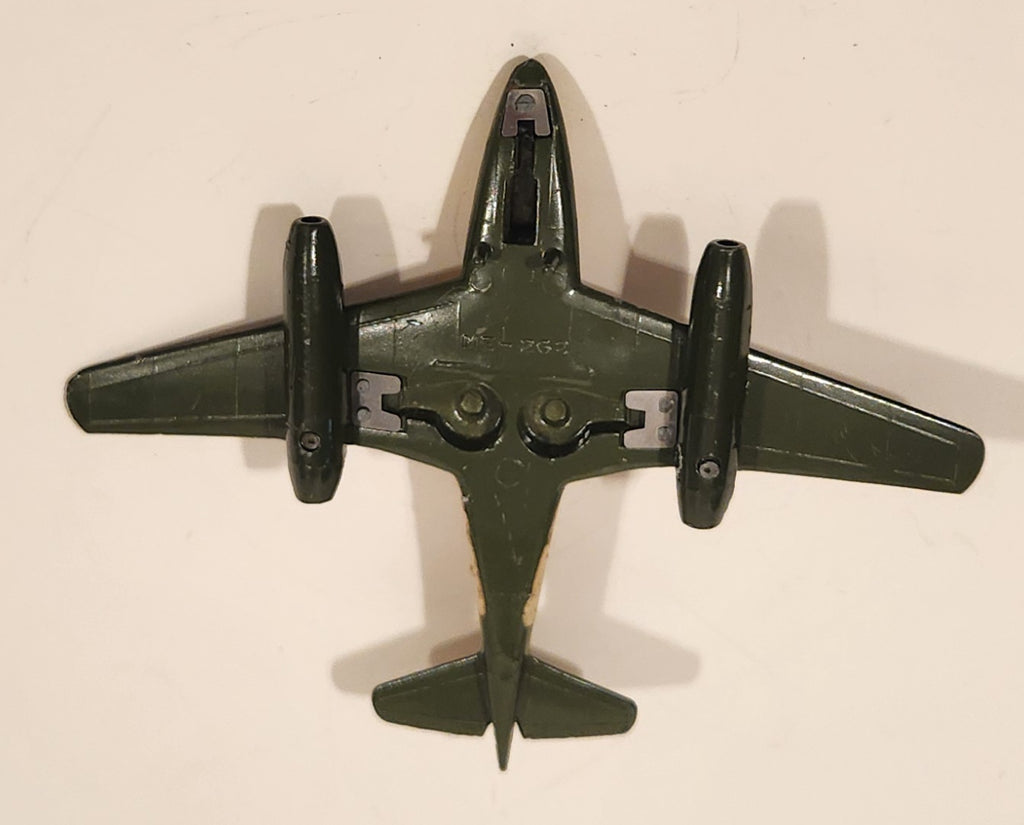 Lintoy Messerschmitt ME-262 Green and Beige WWII Die Cast Toy Aircraft ...