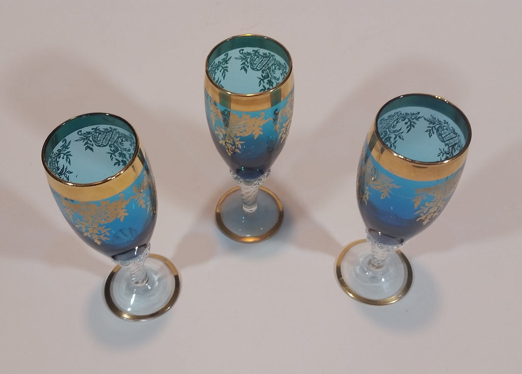 Stunning Vintage Set of 3 Blue with Gold Overlay Italian Colored Glass ...