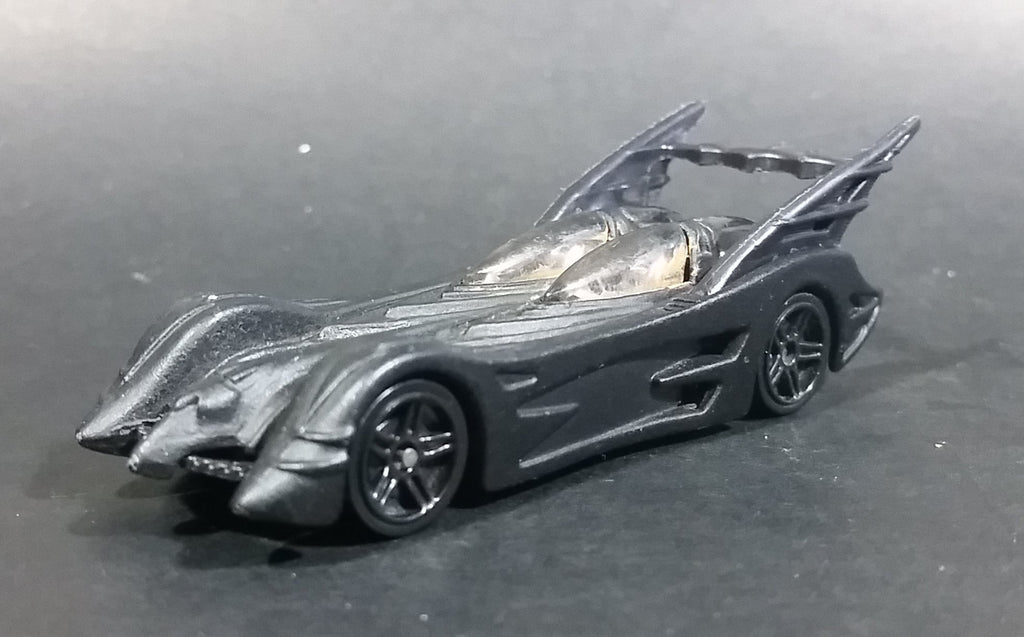 2004 Hot Wheels 2x Turbo Power Launcher DC Comics Infinity Batmobile B ...