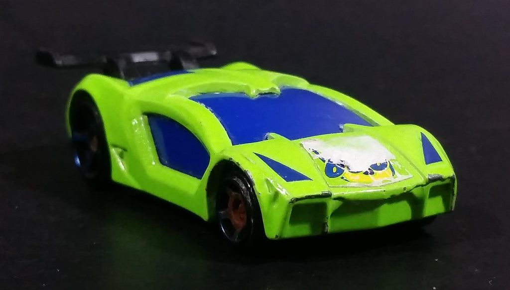 2009 Hot Wheels Impavido 1 Bright Green 3/7 Die Cast Toy Car Vehicle M ...