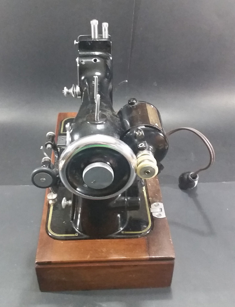 Rare Antique Hamilton Beach Eatonia "Eatons" Black Sewing Machine with ...