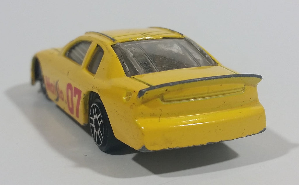 Maisto Chevrolet Monte Carlo # 07 Yellow Die Cast Toy Race Car Vehicle ...
