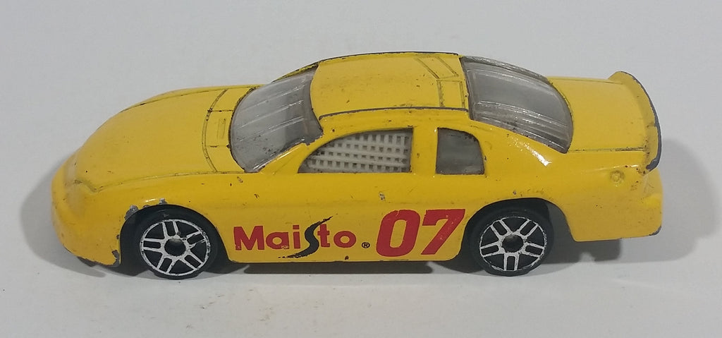 Maisto Chevrolet Monte Carlo # 07 Yellow Die Cast Toy Race Car Vehicle ...
