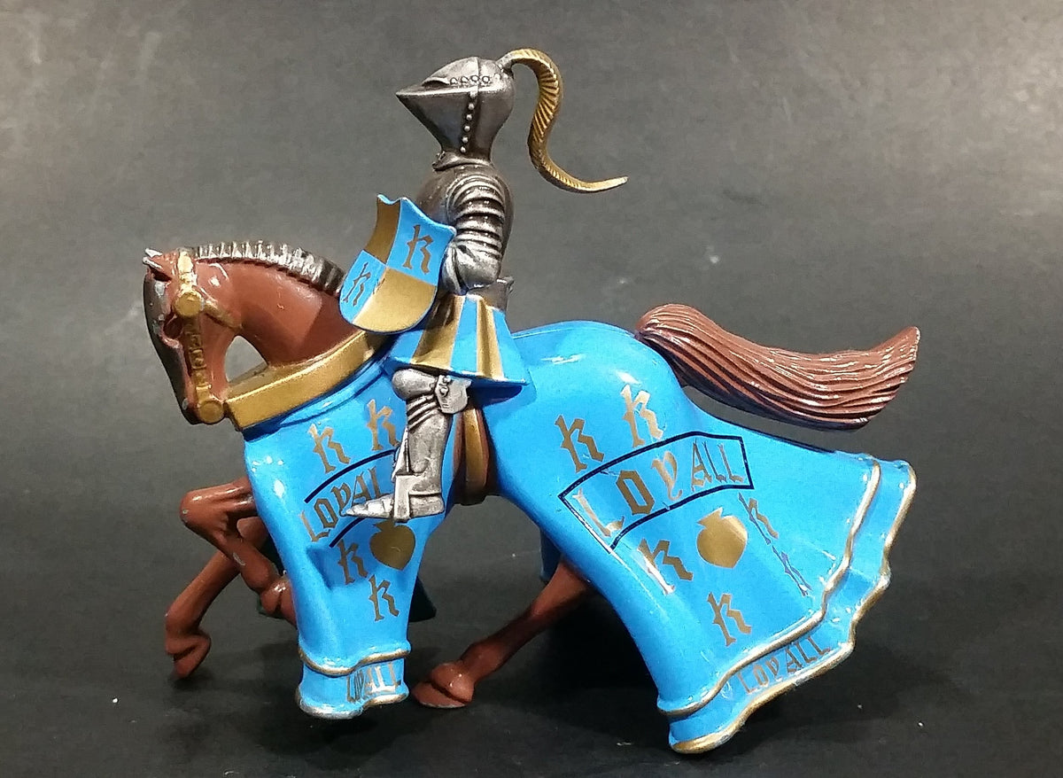 1997 Britains Die Cast Jousting Medieval Knight on Blue Draped Brown H ...
