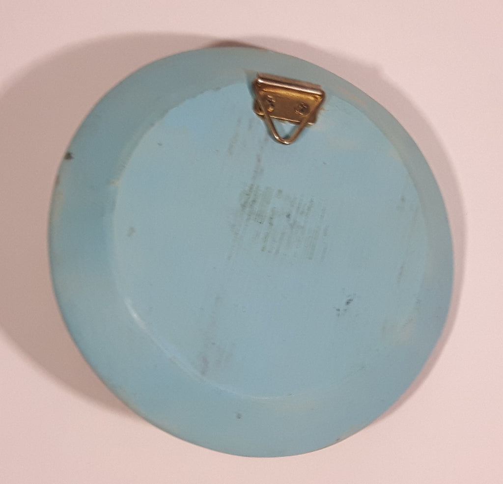 Wolf Wolves 3D Circular 4 1/4" Resin Hanging Wall Plate Wildlife Colle ...