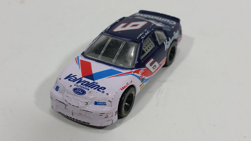 1994 Racing Champions Ford Cummins Nascar #6 Valvoline Mark Martin Whi ...