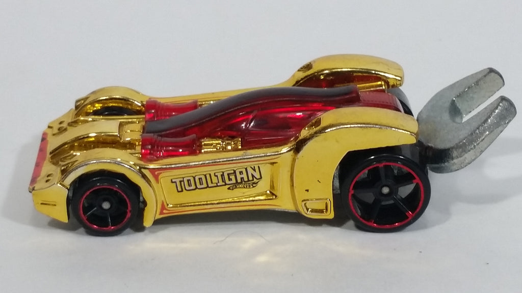 2010 Hot Wheels Tooligan Gold Chrome Red Die Cast Toy Tool Wrench Car ...