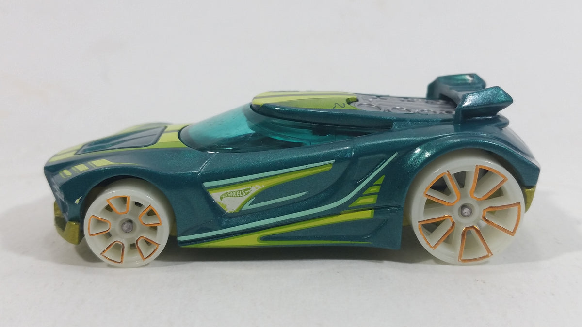 2016 Hot Wheels Glow Wheels Chicane Turquoise Green Die Cast Toy Race ...