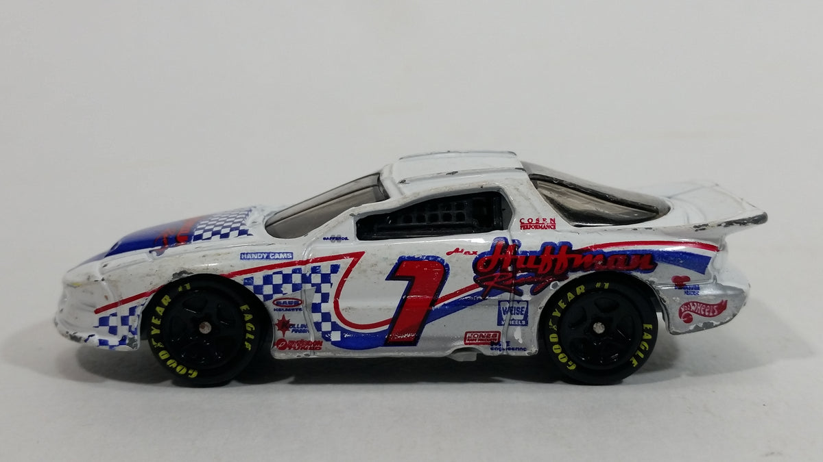 1999 Hot Wheels Pontiac IROC Firebird White Die Cast Toy Race Car Vehi ...