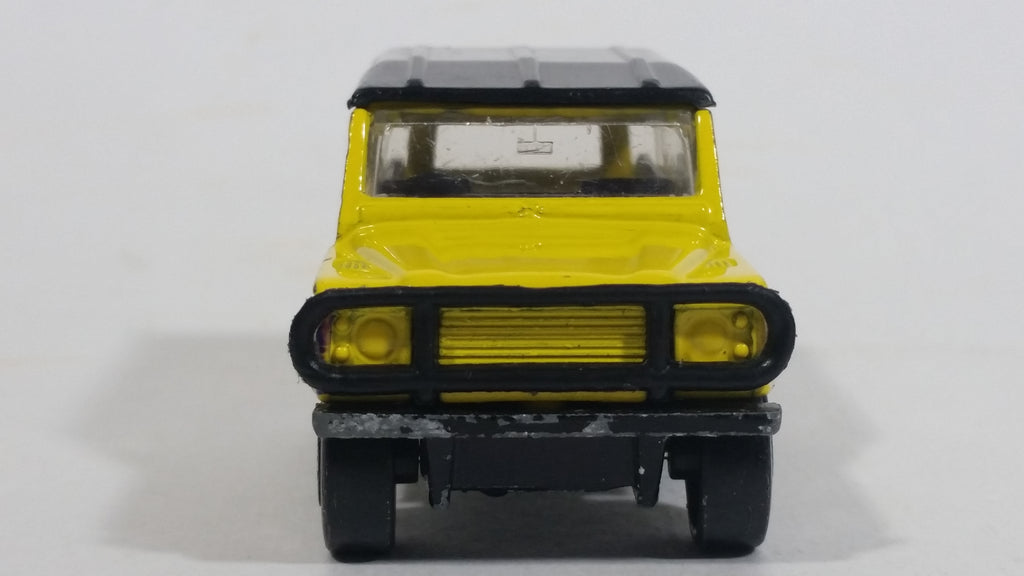 1998 Matchbox Mountain Trails Land Rover Ninety Yellow Die Cast Toy Ca ...
