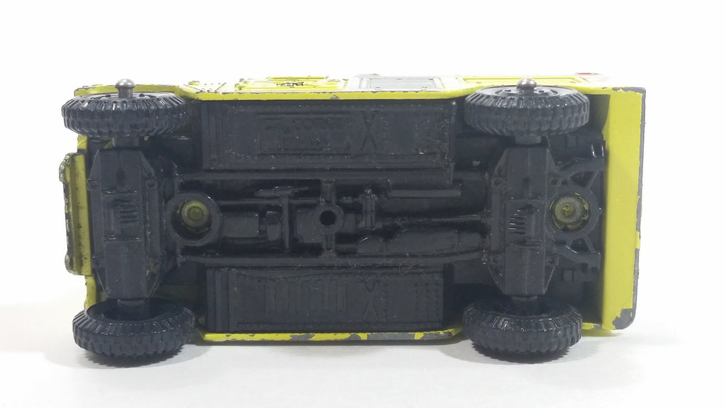 Corgi Chicago Police Department Fire Pumper Hummer Humvee HMMWV Fluore ...