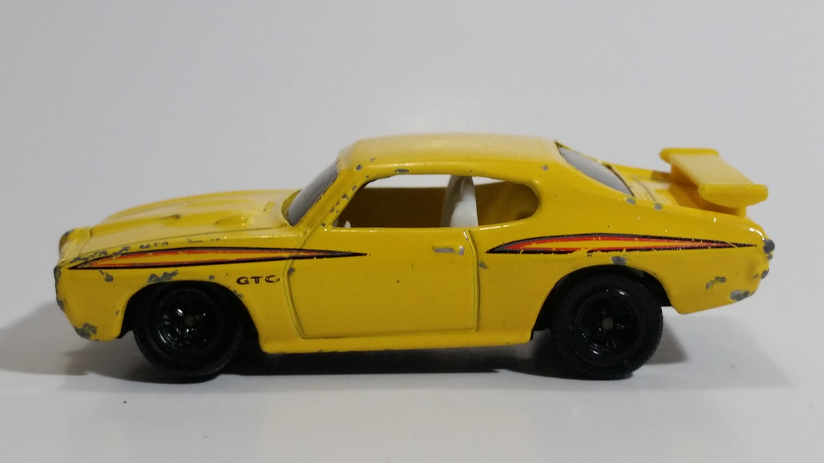 2009 Matchbox Heritage Classics '70 Pontiac GTO Yellow Die Cast Toy Mu ...