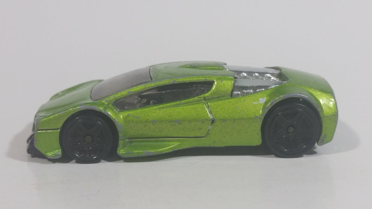 2012 Hot Wheels Auto Motion Speedway Zotic Metallic Light Green Die Ca ...
