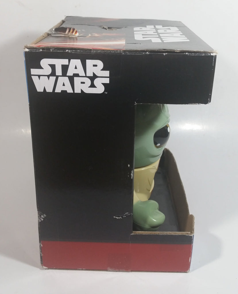 2015 Bulb Botz Star Wars 7 1/2" Tall Yoda Character Alarm Clock Still ...