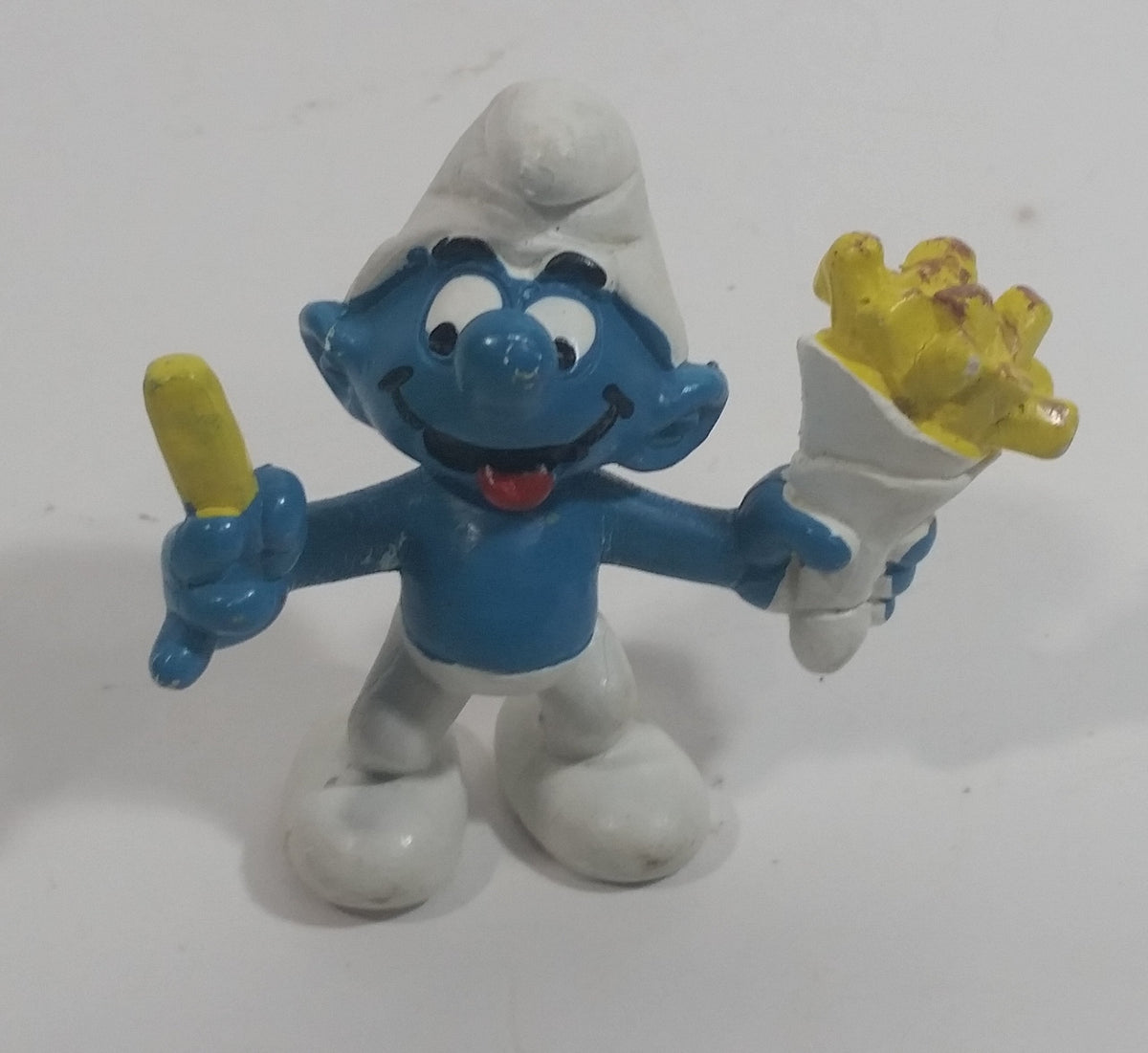 Vintage 1980 Peyo Smurf Character Holding and Eating French Fries PVC ...