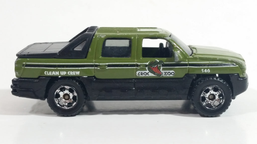 2009 Matchbox Croc Zoo Chevy Avalanche Truck Olive Green MB86 Die Cast ...