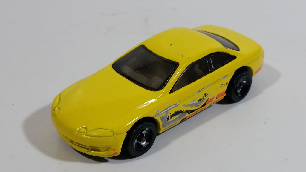 2000 Hot Wheels Seein’ 3-D Lexus SC400 Yellow Die Cast Toy Car Vehicle ...