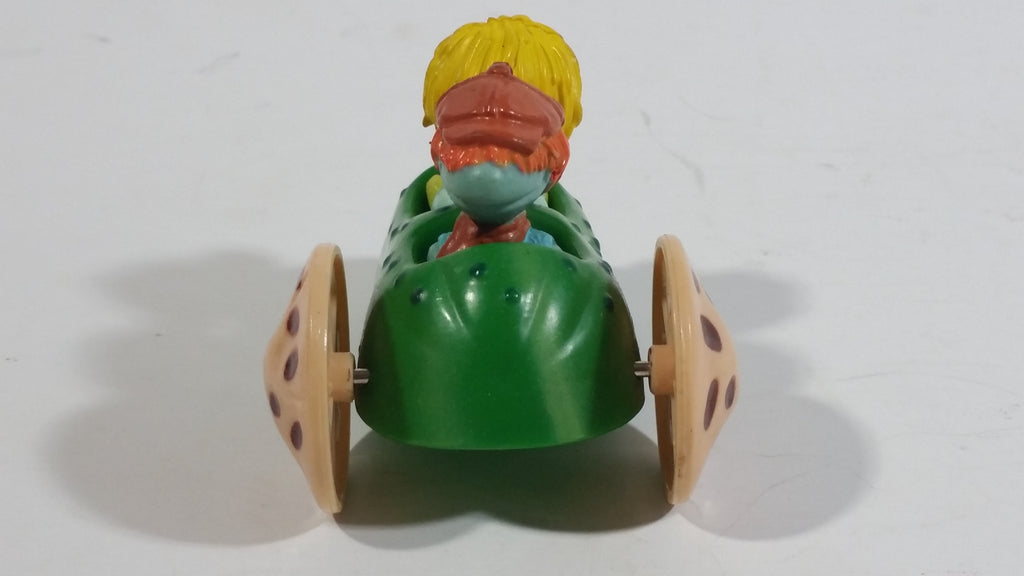 1987-1988 Green Fraggle Rock Wembley and Boober Cucumber Shaped Toy Ca ...
