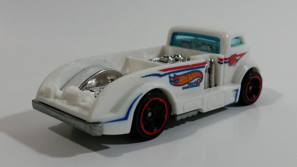 2013 Hot Wheels HW Racing Race Team Mig Rig Truck Die Cast Toy Car Veh ...