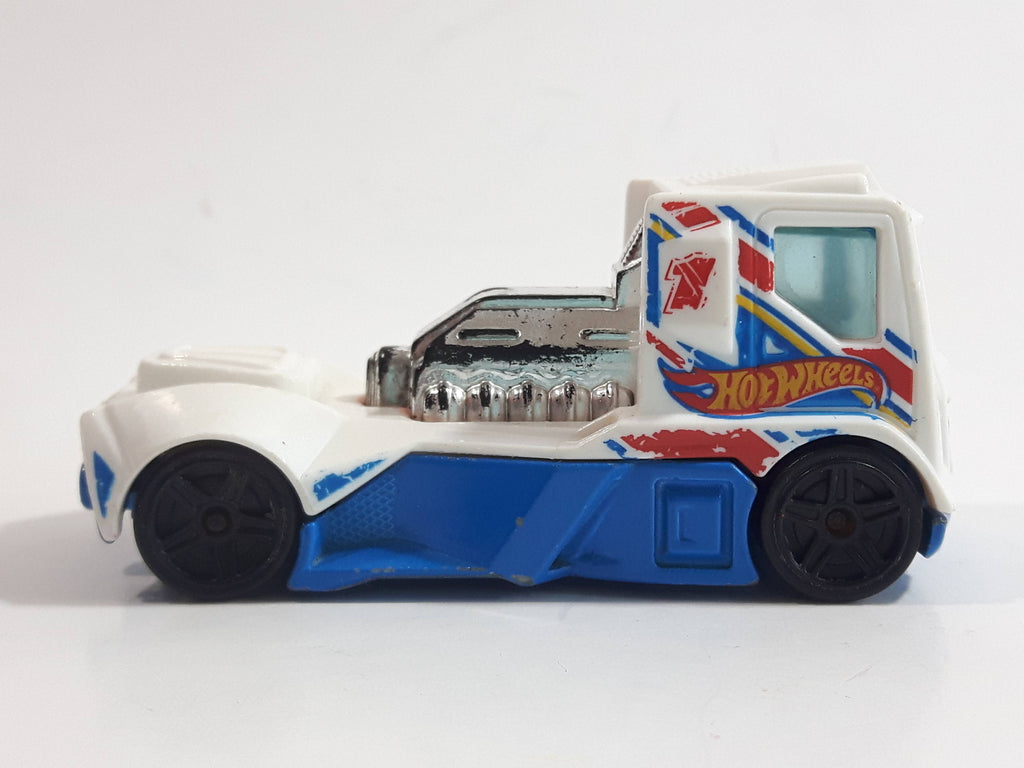 2013 Hot Wheels HW Racing Rennen Rig White Blue Die Cast Toy Car Vehic ...
