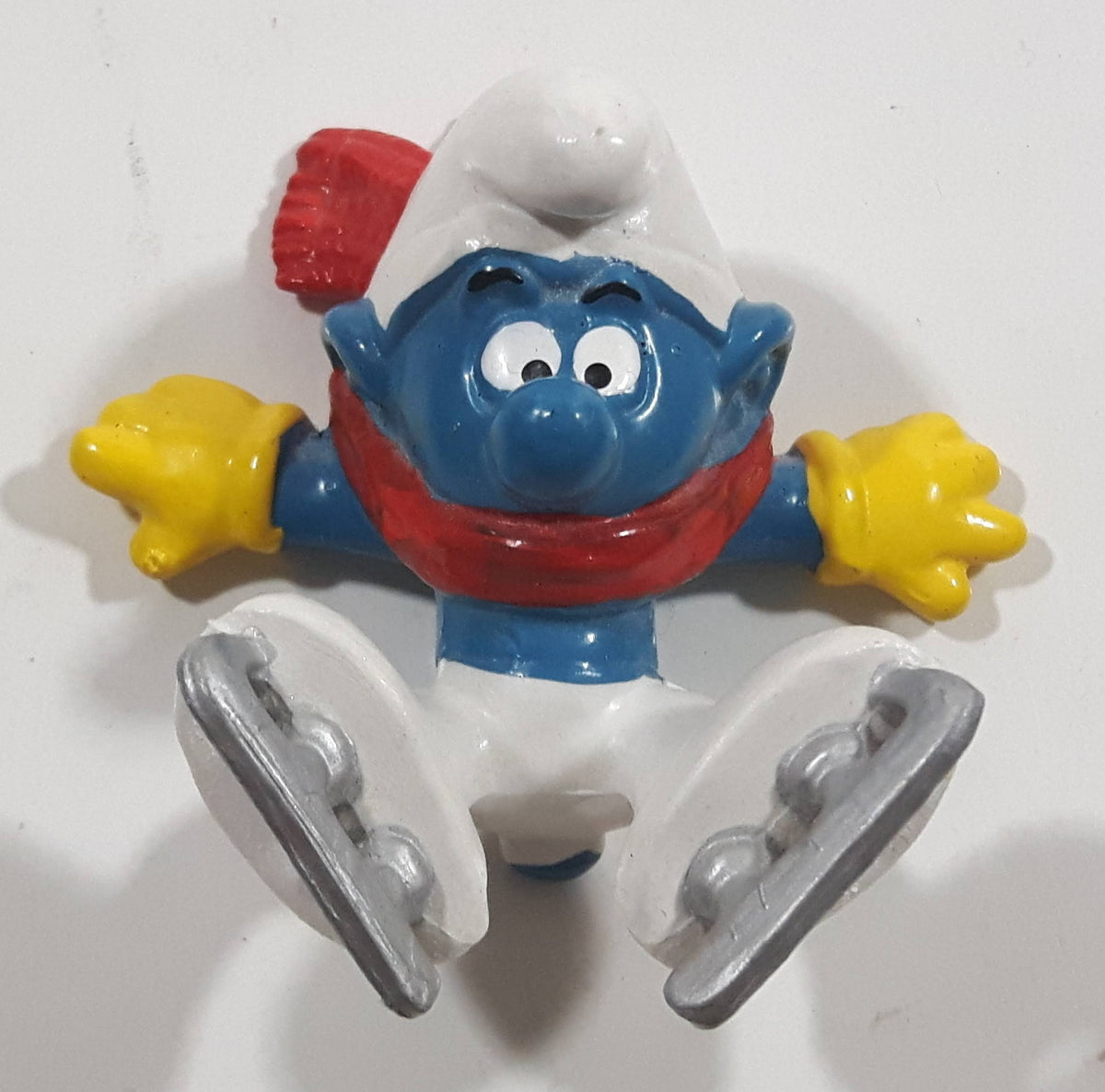 Vintage 1979 Peyo Smurf Character Olympic Athlete Running with Torch P ...
