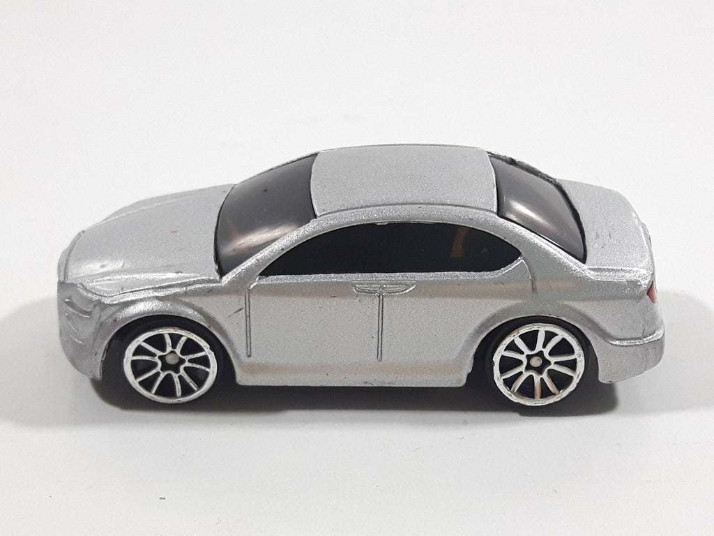 MotorMax 6143-6 Silver Sedan 1/64 Scale Die Cast Toy Car Vehicle – Treasure Valley Antiques ...