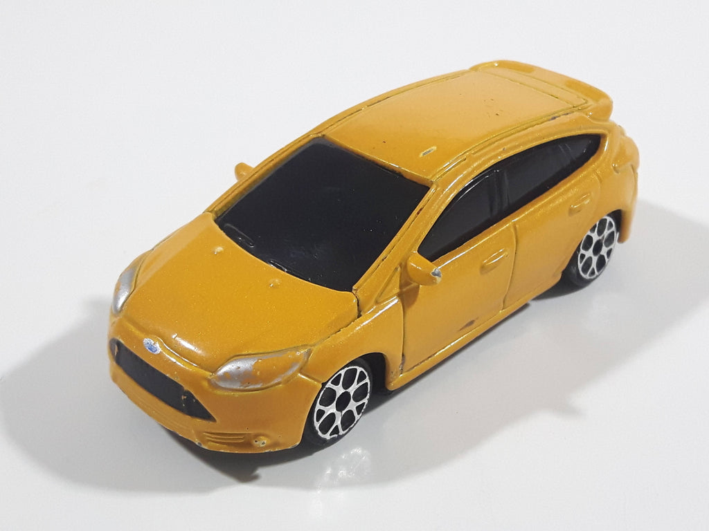 Maisto Ford Focus ST Yellow Die Cast Toy Car Vehicle – Treasure Valley ...