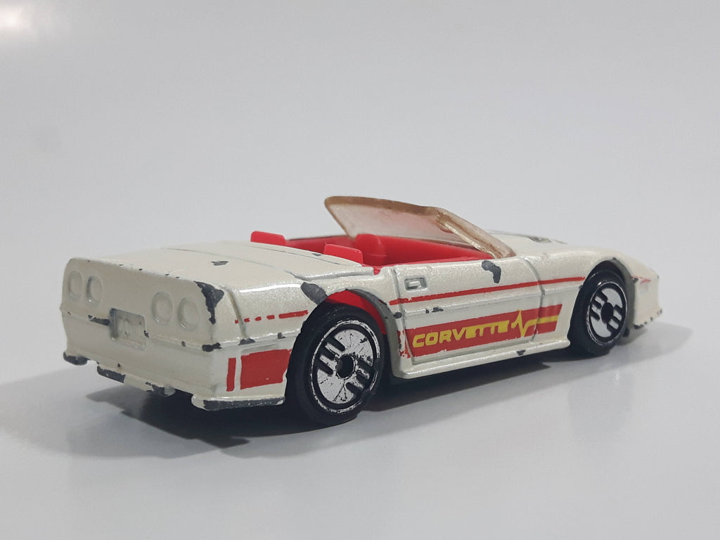 1993 Hot Wheels Custom Corvette Convertible White Die Cast Toy Car Veh ...