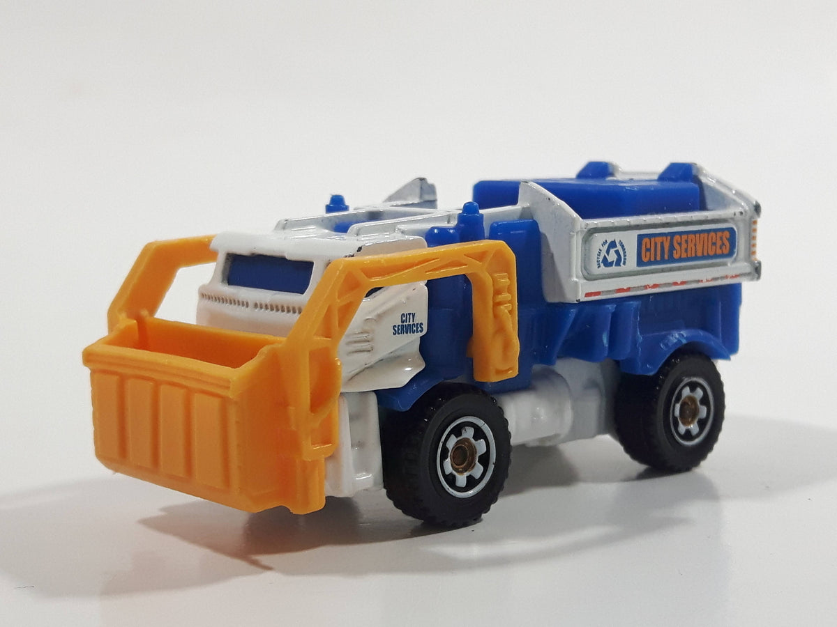 2016 Matchbox MBX Adventure City Garbage Gulper White Recycling Truck ...