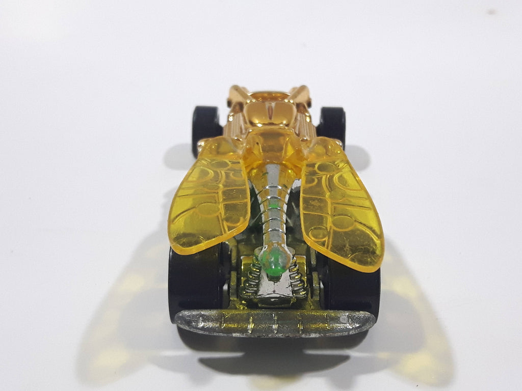 2010 Hot Wheels Insectirides Draggin' Tail Green and Chrome Gold Die C ...