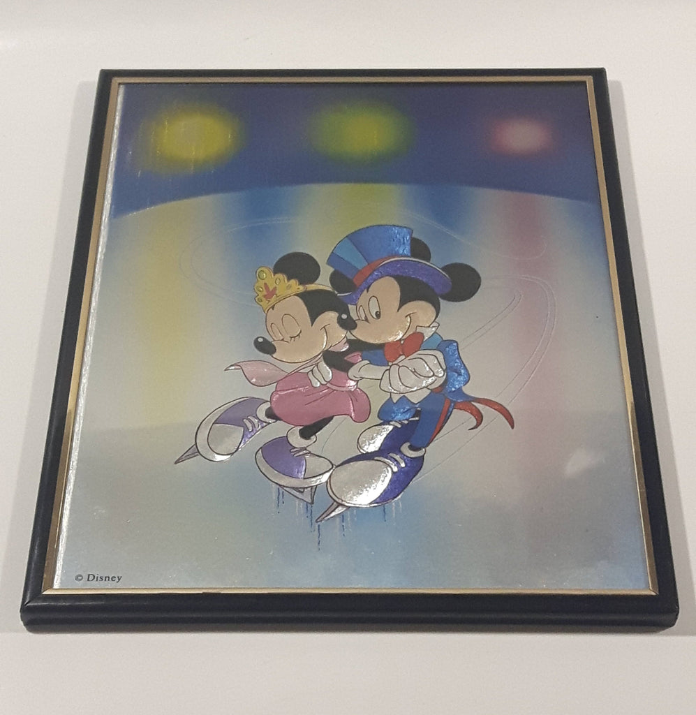 Magic Effects Disney Mickey Mouse and Minnie Mouse Figure Skating Art ...