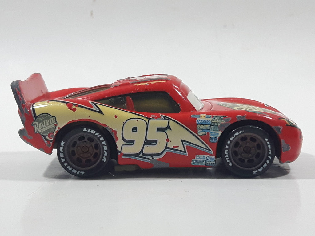 Disney Pixar Cars Lightning McQueen #95 Red Die Cast Toy Race Car Vehi ...