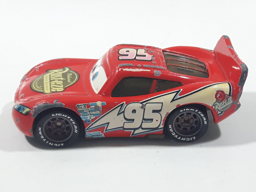 Disney Pixar Cars Lightning McQueen #95 Red Die Cast Toy Race Car Vehi ...
