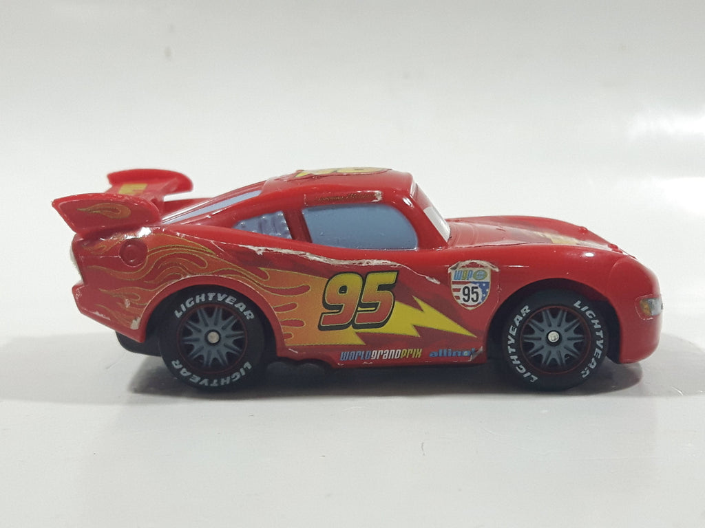 Mattel Disney Pixar Cars Lightning McQueen #95 Red Plastic Die Cast To ...