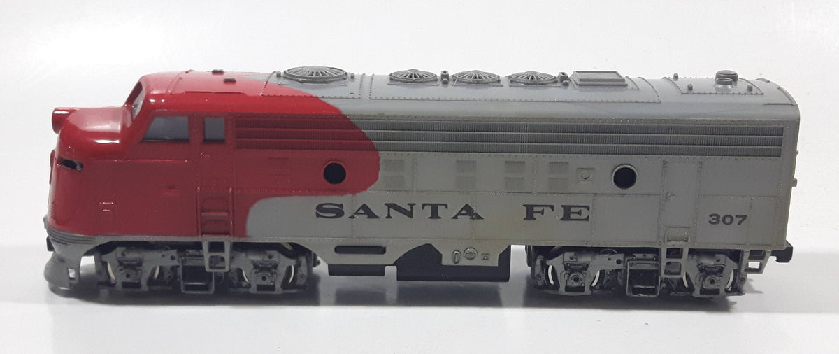 Bachmann Santa Fe 307 Red and Grey Freight Train Diesel Engine Locomot ...