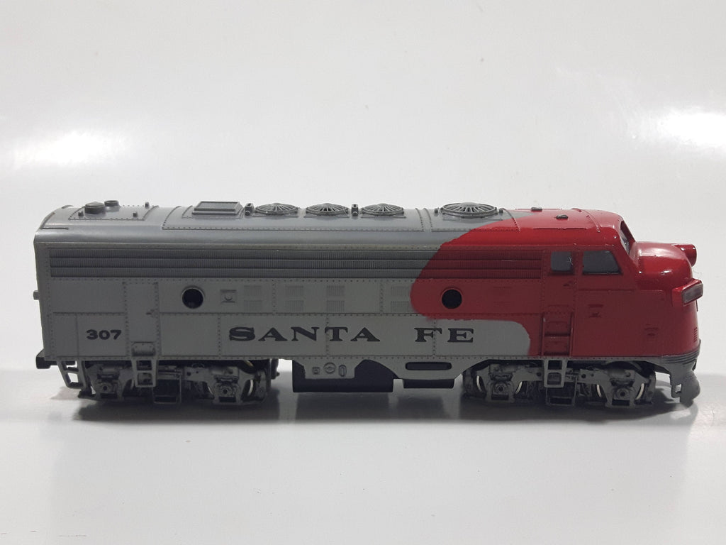 Bachmann Santa Fe 307 Red and Grey Freight Train Diesel Engine Locomot ...