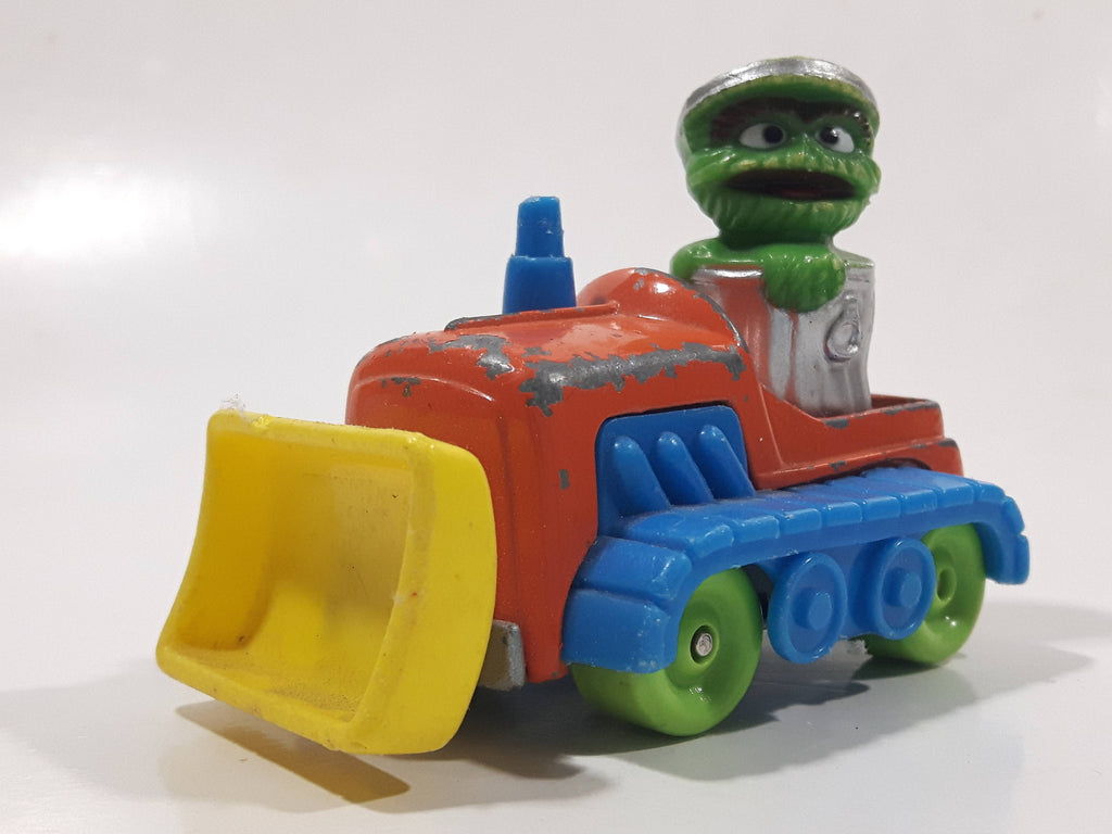 1986 Playskool Muppets Sesame Street Oscar The Grouch Bull Dozer Blue ...